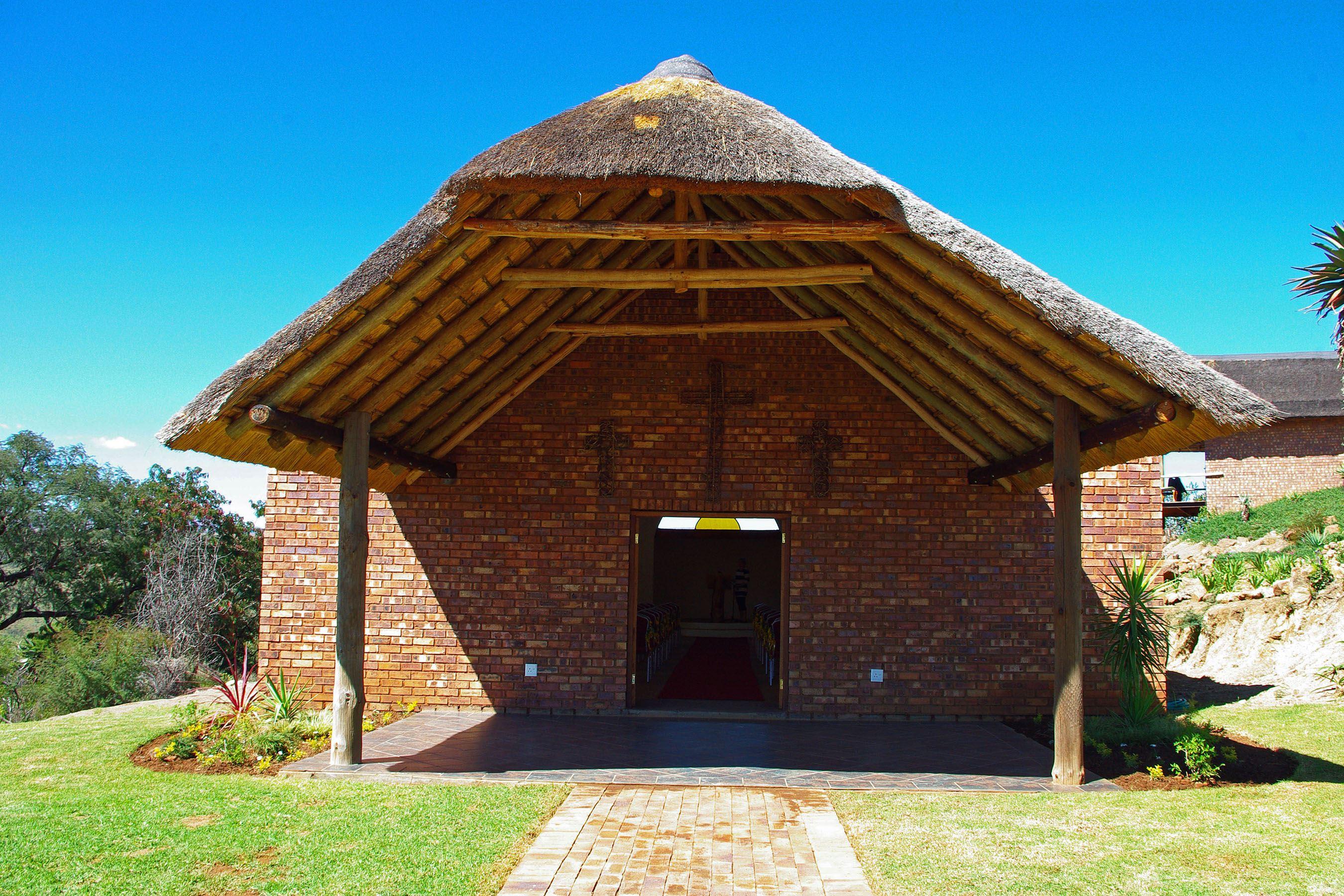 Kwanja Lodge | Book Your Dream Self-Catering or Bed and Breakfast Now!