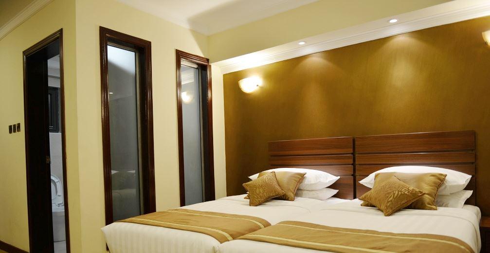 Summerdale Inn | Affordable Deals - Book Self-Catering or Bed and ...