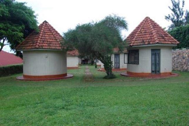 Buziga Country Resort | Get the Best Accommodation Deal - Book Self ...