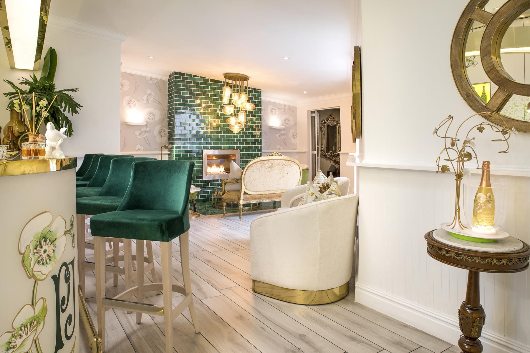 Fairlawns Boutique Hotel & Spa | Budget Accommodation Deals and Offers ...