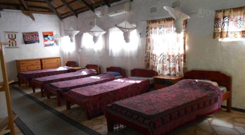 Reed Mat Lodge | Get the Best Accommodation Deal - Book Self-Catering ...