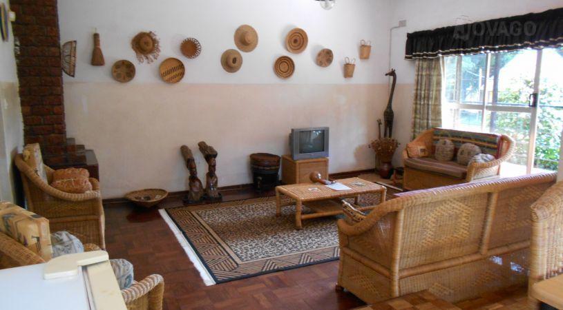 Reed Mat Lodge | Get the Best Accommodation Deal - Book Self-Catering ...