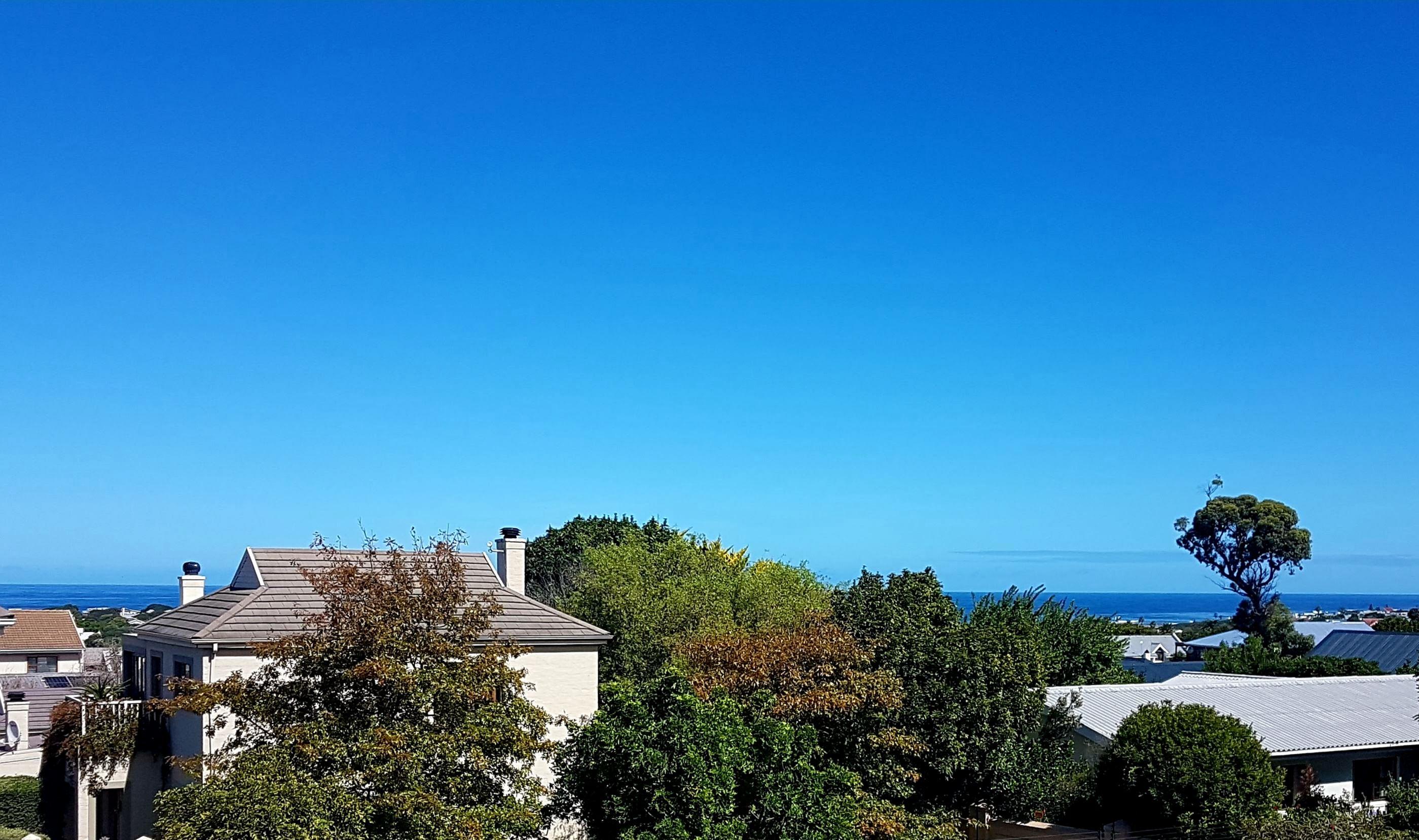 Onrus Huisie | Special Deals and Offers Book Now!