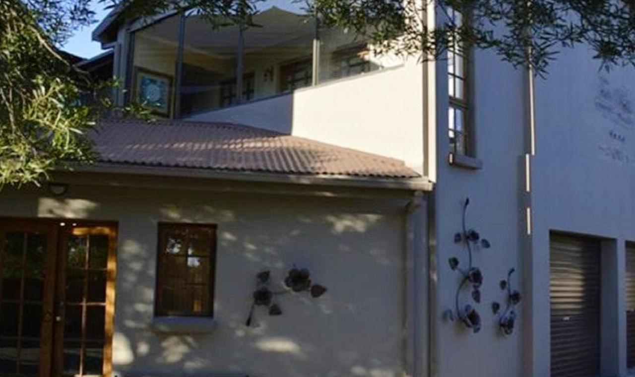 Travelstart | Two Bells Guest House