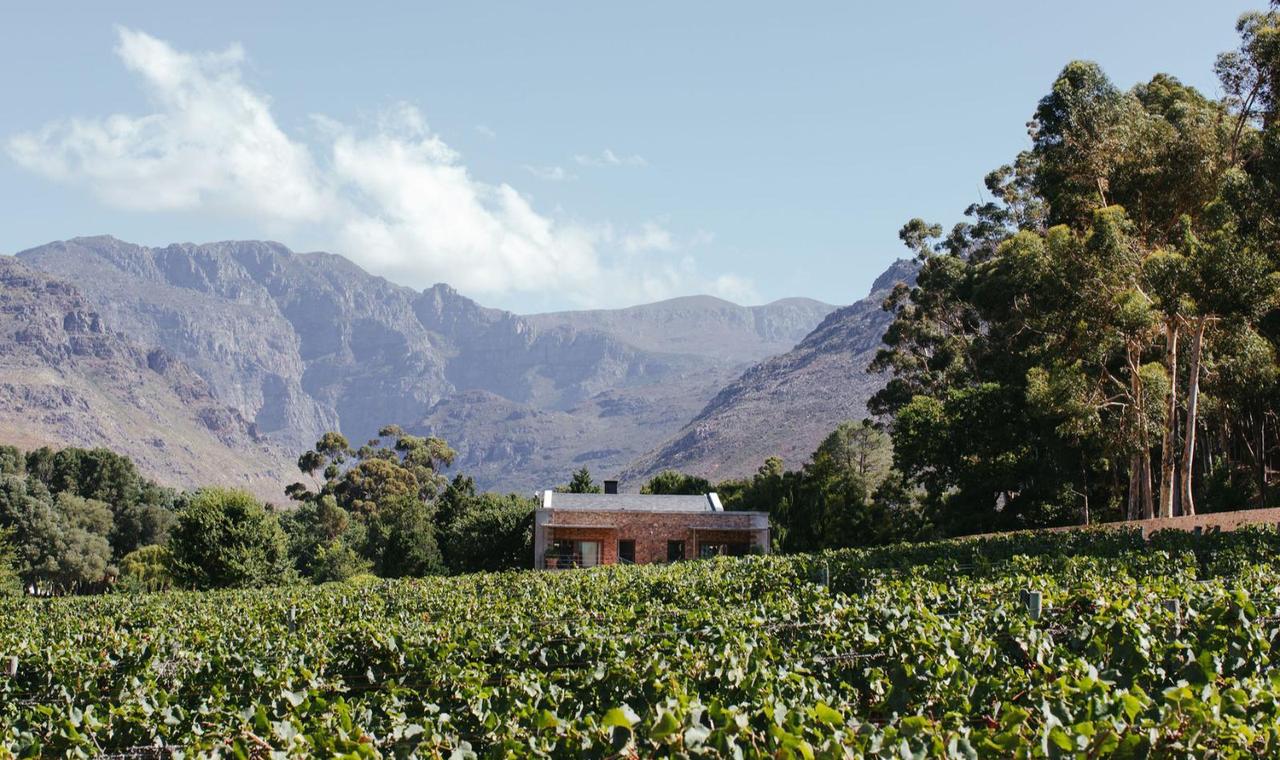 Travelstart | La Roche Estate