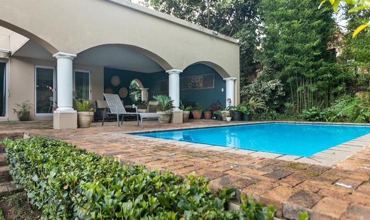 Travelstart | Emmarentia Guest House