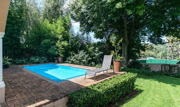 Travelstart | Emmarentia Guest House